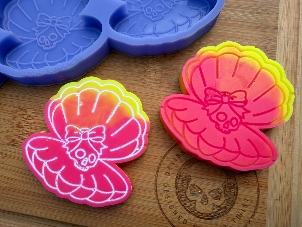 Skull Oyster Shell Silicone Mold - 3 Cavities | Designed with a Twist