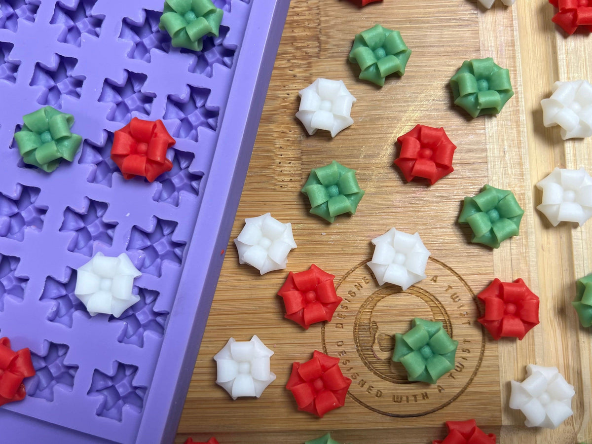 Gift Bow Scrape n Scoop Wax Tray Silicone Mold | Designed with a Twist
